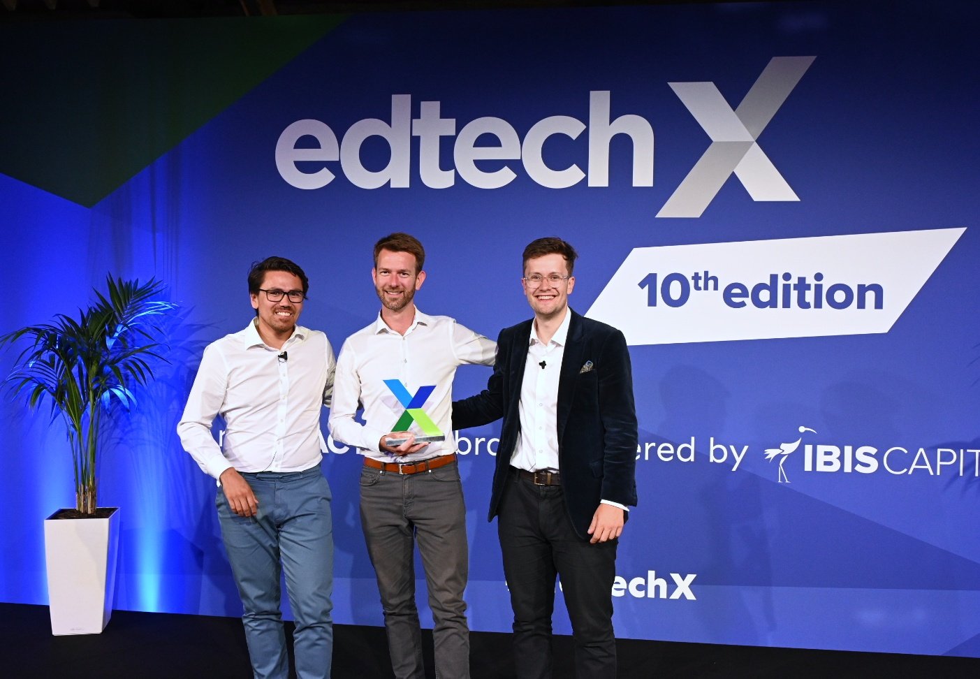 Virtual Internships Wins EdTechX Innovator Award 2023